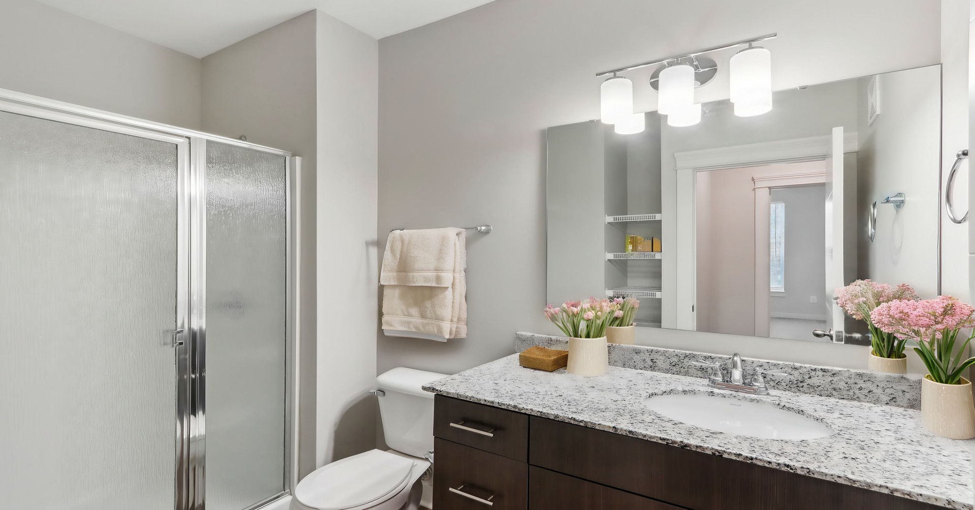 Bloomington, IN Apartments Photo Gallery | City Flats on Walnut